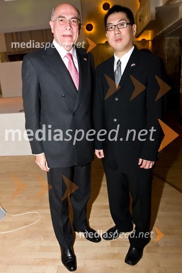 Mediaspeed - Trend 2008, podelitev nagrad za modno in vizualno ...