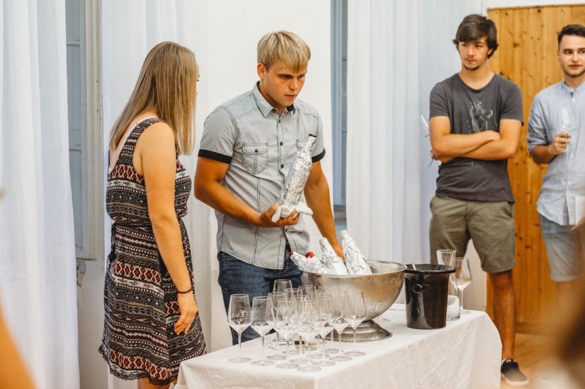 Mediaspeed - VinoGrad 2022 vabi na Svečinski grad