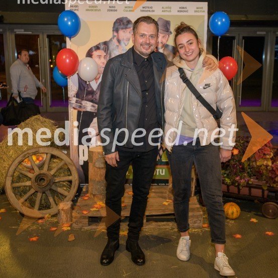 Mediaspeed - Napetost povišana za dva promila, Komedija PR'HOSTAR 2