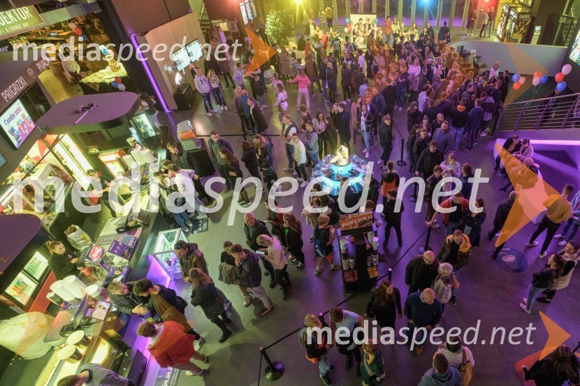 Mediaspeed - Napetost povišana za dva promila, Komedija PR'HOSTAR 2