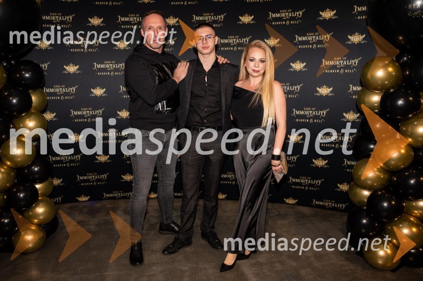 Mediaspeed - Queen's Night s filmom Vroči Mike, Maribox