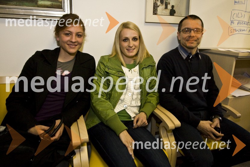 Mediaspeed - Podpis pogodb med Atletsko zvezo Slovenije in atleti ter ...