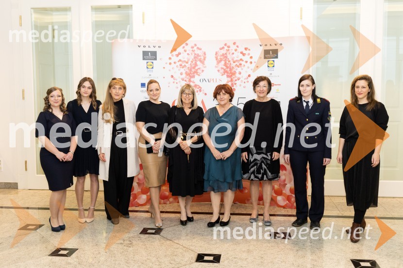 Mediaspeed - Ona 365 za leto 2022 je zdravnica Eva Pogačar