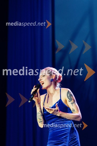 Mediaspeed - Ona 365 za leto 2022 je zdravnica Eva Pogačar