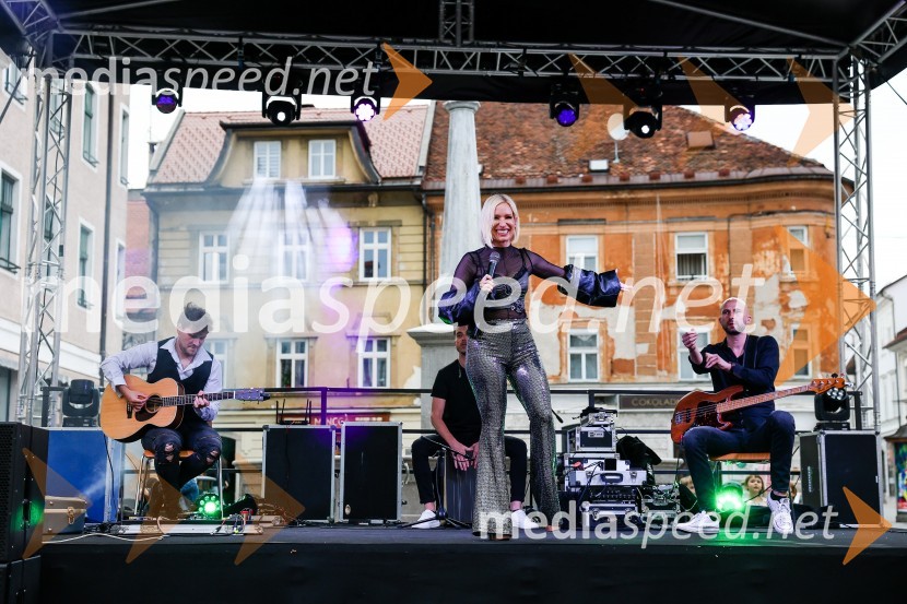 Mediaspeed - Koncert Alye in otvoritev dogodka Kr' petek je! v Kranju