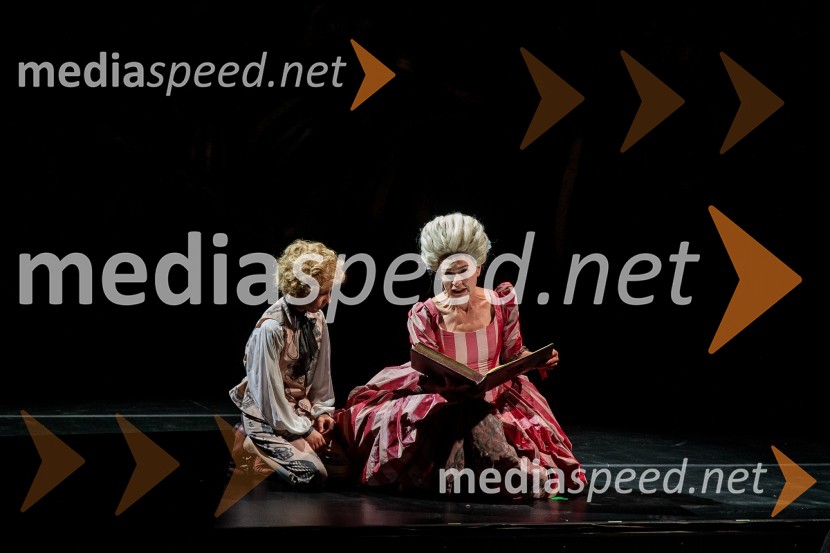 Mediaspeed - Kultni muzikal Lepotica in zver na 71. Ljubljana Festivalu ...