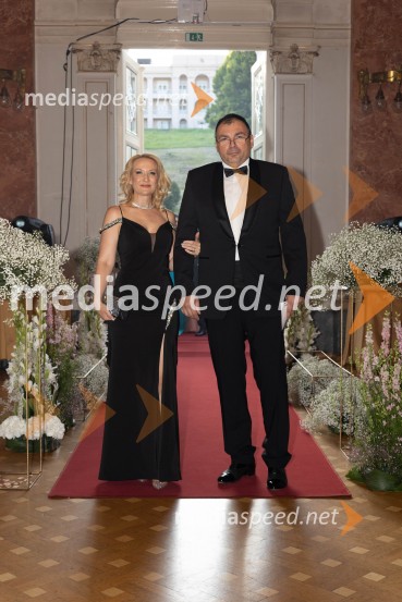 Mediaspeed - Anin ples, unikatnost, dovršenost in dobrodelno poslanstvo ...