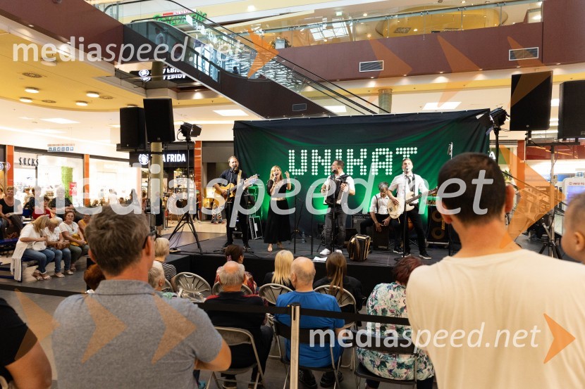 Mediaspeed - Slovo poletju s koncertom Ansambla Unikat v Citycentru Celje