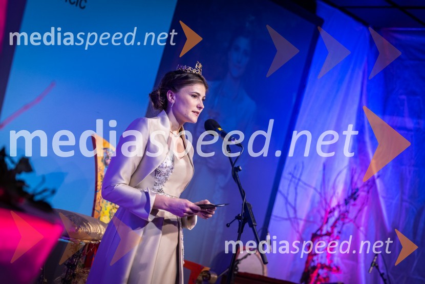 Mediaspeed - 27. Vinska kraljica Slovenije 2024 je postala Sanja Ferjančič