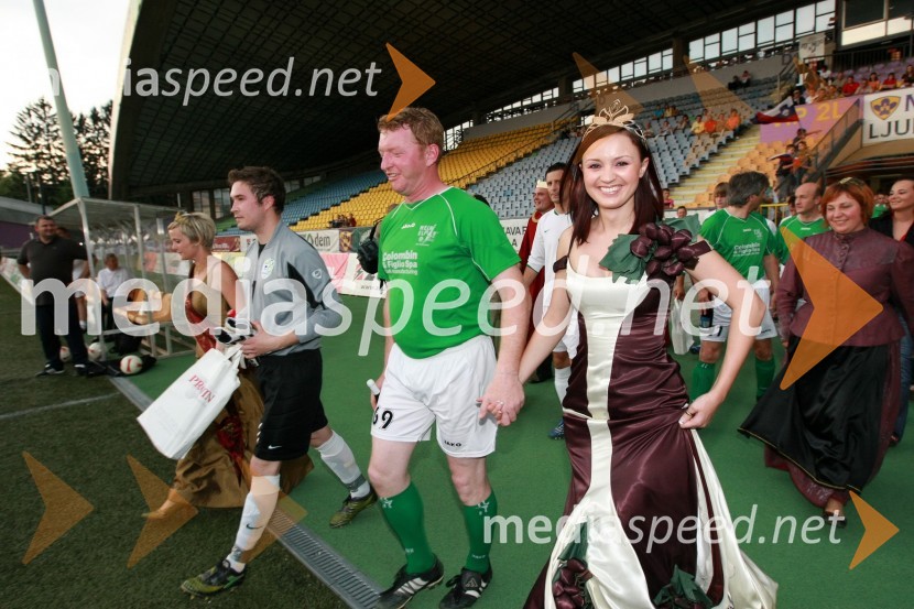 Mediaspeed - Mednarodna nogometna tekma med vinsko reprezentanco ...