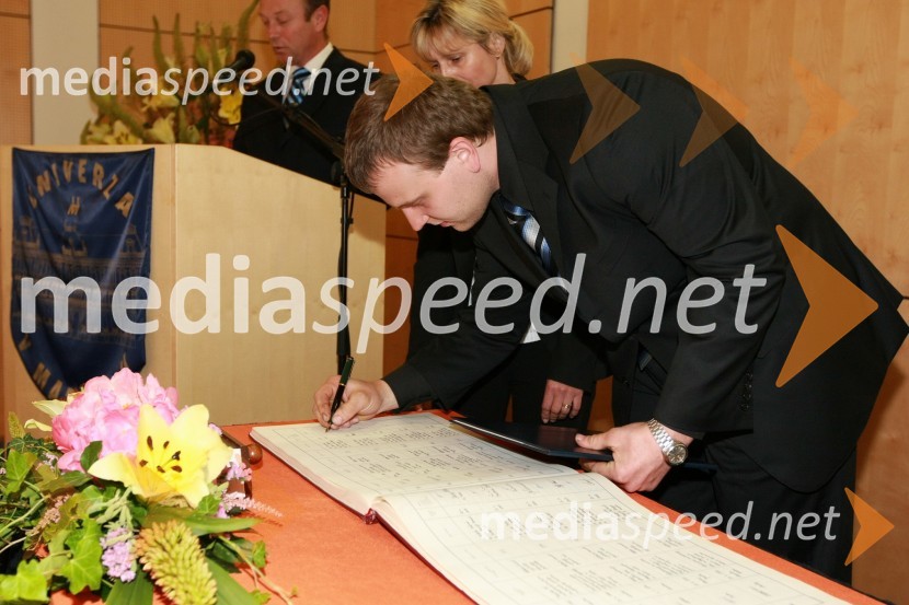 Mediaspeed - Univerza v Mariboru: Promocija doktorjev znanosti, junij 2009