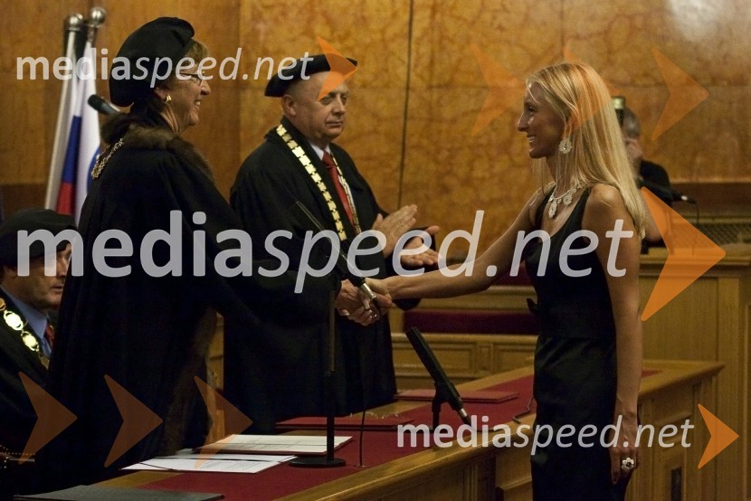 Mediaspeed - Promocija doktorjev znanosti Univerze v Ljubljani, 30 ... Mediaspeed - Promocija doktorjev znanosti Univerze v Ljubljani, 30 ...