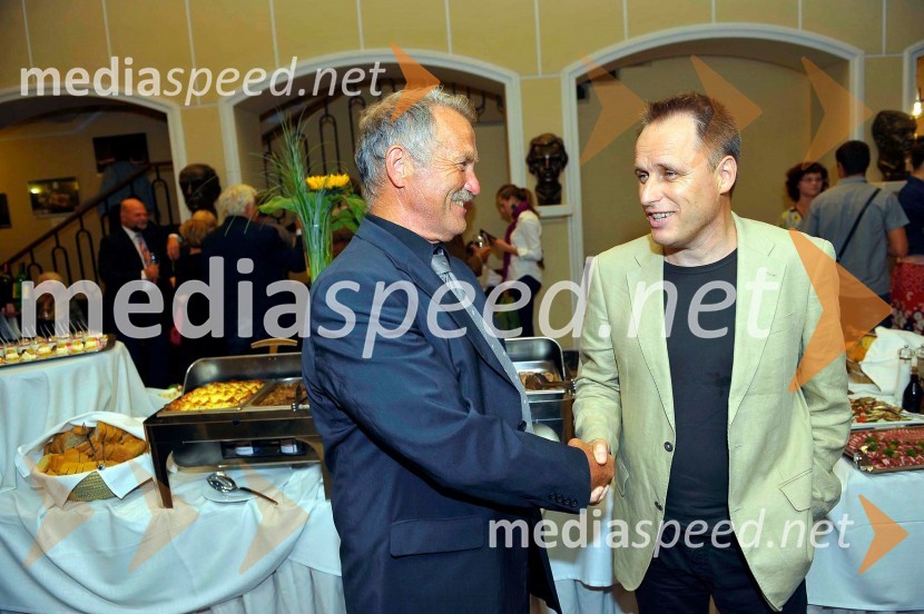 Mediaspeed - Samica človeške vrste, premiera v SLG Celje
