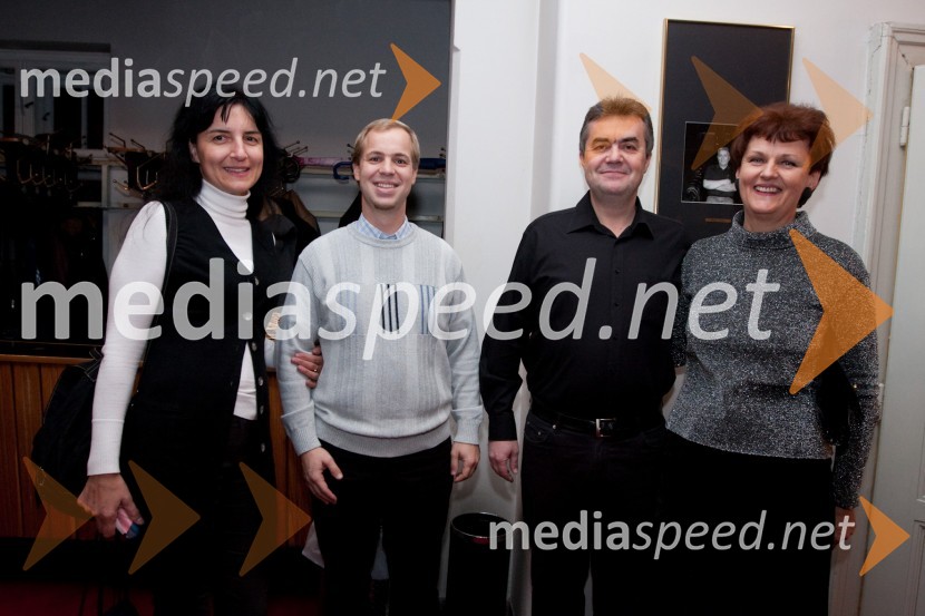 Mediaspeed - Gledališki direktor/Ženitna pogodba, premiera opere SNG ...