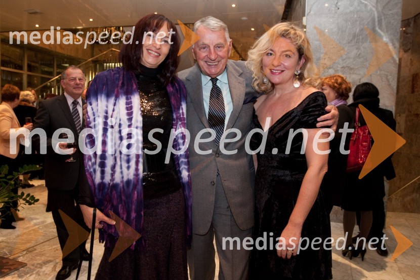 Mediaspeed - Kaj je resnica, premiera predstave v SNG Nova Gorica