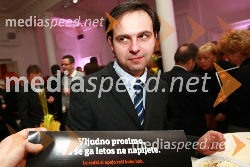 Mediaspeed - Bob leta 2009 in vljudna prošnja Večerovcev, naj se ga ...