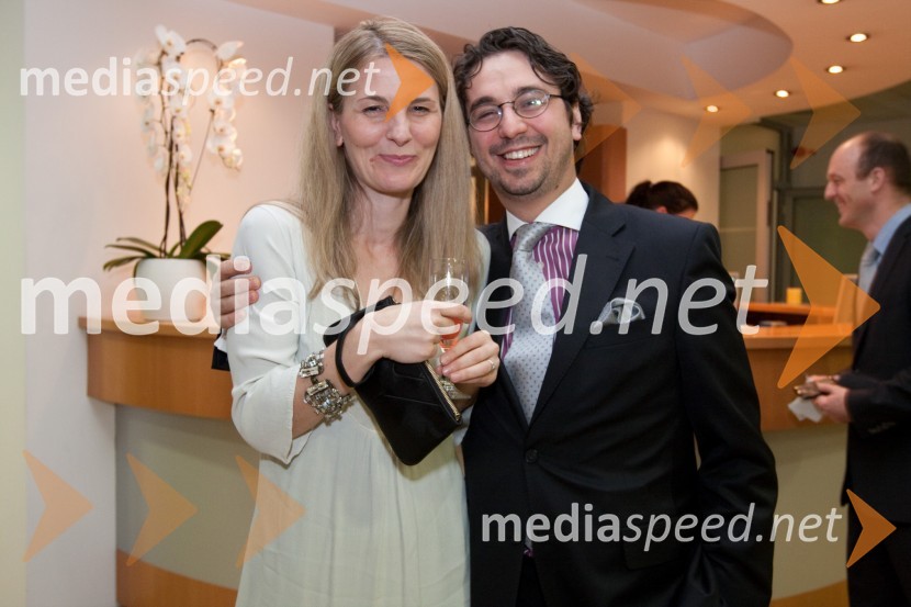 Mediaspeed - Modna revija na krožniku