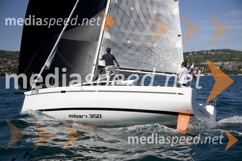 Mediaspeed - Elan 310 dobila naslednico: Jadrnico Elan 350 R-Evolution