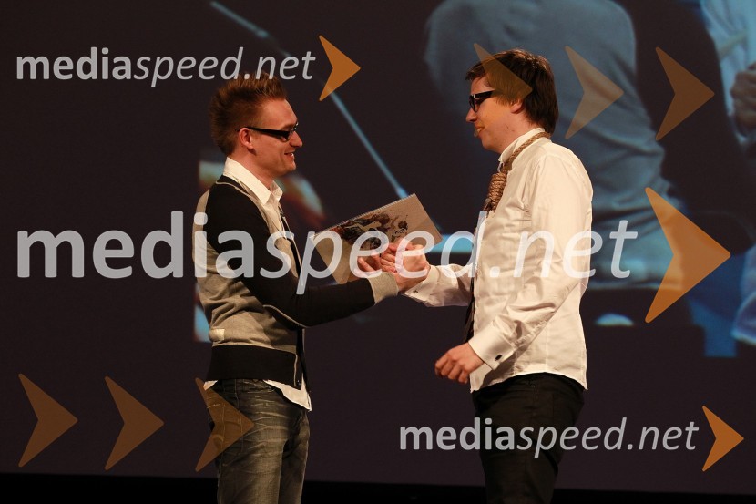 Mediaspeed - 20. SOF 2011: Srebrna noč, podelitev srebrnih priznanj ... Mediaspeed - 20. SOF 2011: Srebrna noč, podelitev srebrnih priznanj ...