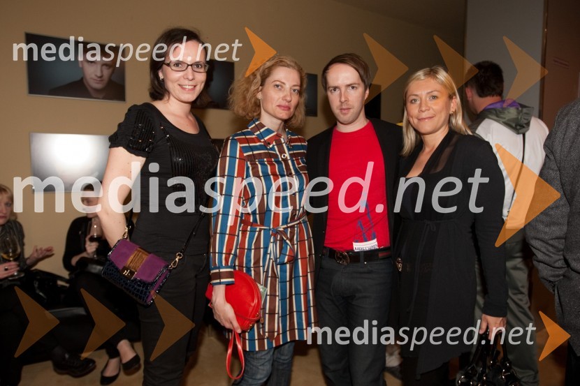 Mediaspeed - Vse zastonj! Vse zastonj!, premiera predstave