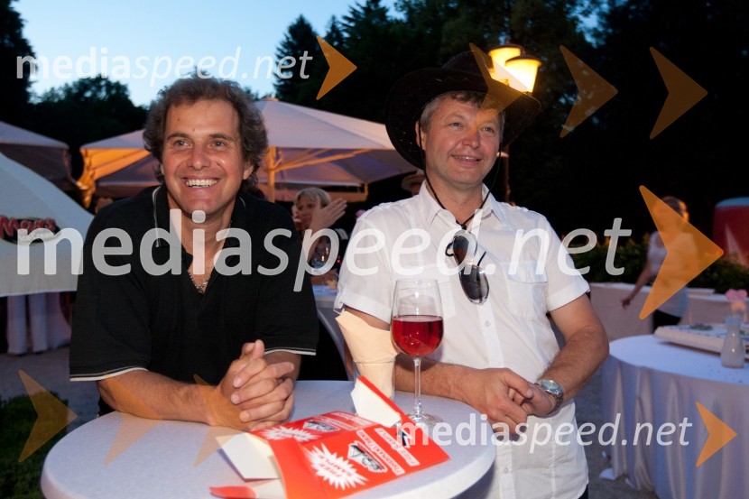 Mediaspeed - Lady piknik pod klobuki in klobučki