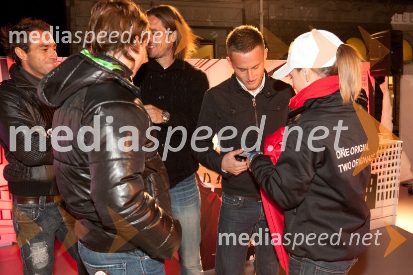 Mediaspeed - Predstavitev novega BMW serije 1 na Prešernovem trgu v Ljubljani