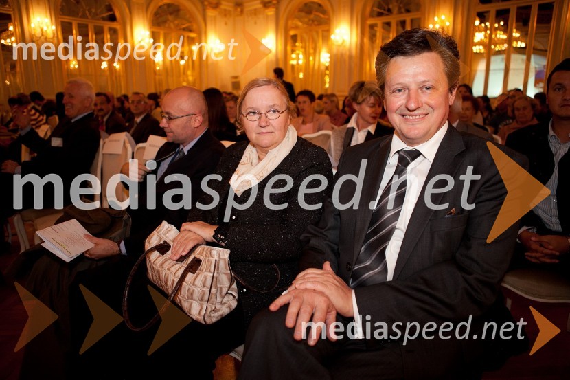 Mediaspeed - Znanstveni simpozij Osamosvojitev Slovenije