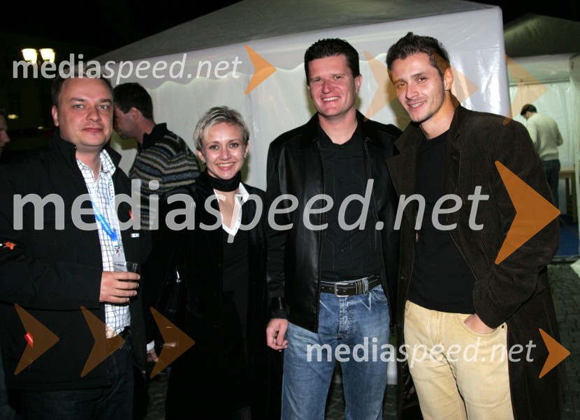 Mediaspeed - Dobrodelni koncert Ozara in Radio Center