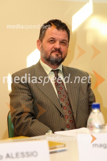 Mediaspeed - Elektro Maribor, prva hitro-polnilna postaja za električna ...