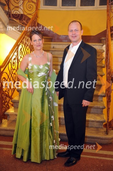 Mediaspeed - 42. Tradicionalni valčkov ples