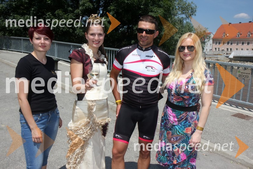 Mediaspeed - Dan odprtih kleti 2012