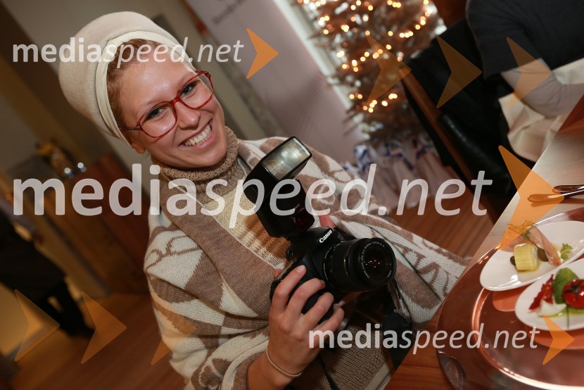 Mediaspeed - Predstavitev Mercedes Benz CLS shooting brake, kozmetike ...