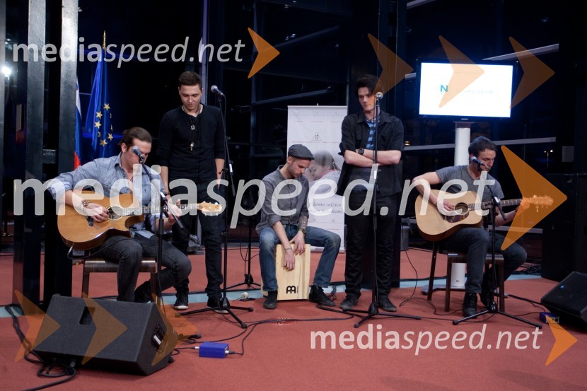 Mediaspeed - Mali junaki nas združujejo, razstava slikarskih del s ...