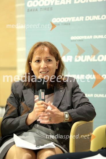 Mediaspeed - Amcham, poslovni zajtrk s poznavalci in akterji finančnega ...