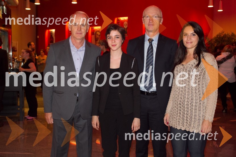 Mediaspeed - Tak si, premiera predstave s Klemnom Slakonjo in Tadejem Tošem