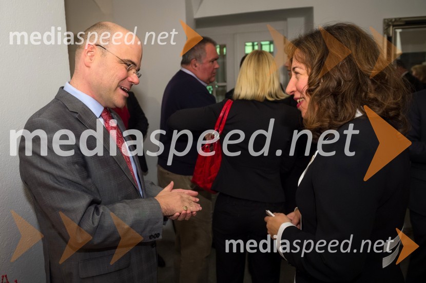 Mediaspeed - Canadian Business Club in Lisa Helfand, veleposlanica Kanade