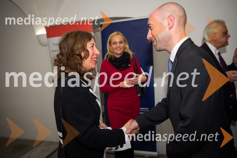 Mediaspeed - Canadian Business Club in Lisa Helfand, veleposlanica Kanade