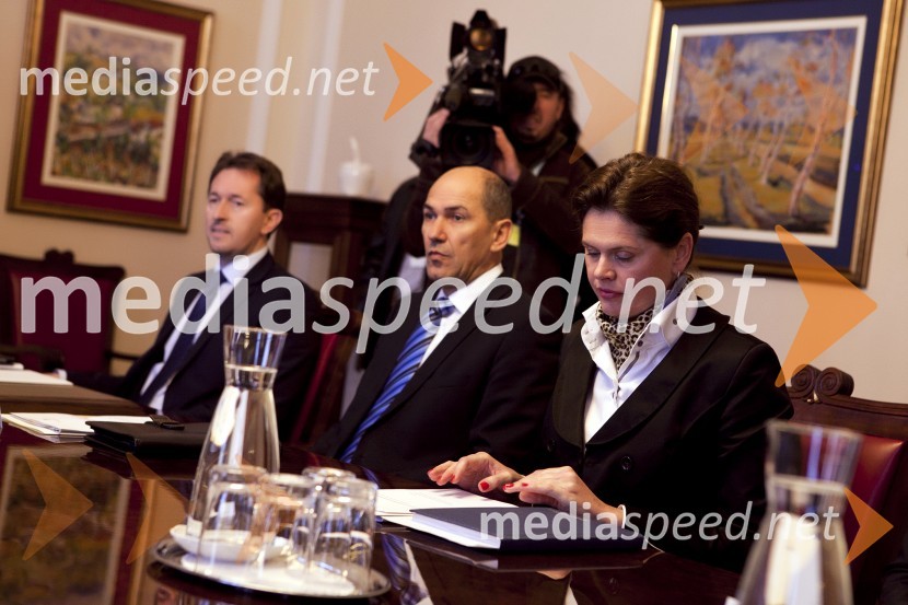 Mediaspeed - Srečanje voditeljev parlamentarnih strank pri Borutu Pahorju