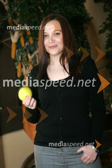 Mediaspeed - Ana Jud, novinarka in pisateljica