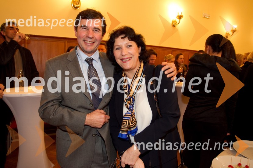 Mediaspeed - Slovenka leta 2013 je Eugenija Carl