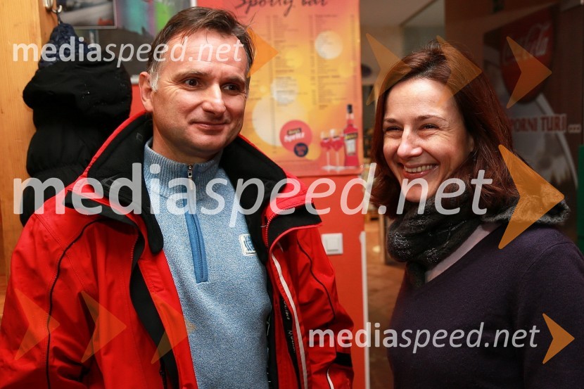 Mediaspeed - 1001 smeh - dobrodelni dogodek ob 50-letnici čajev 1001 cvet