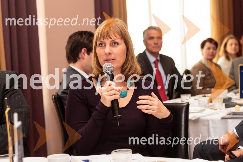 Mediaspeed - AmCham Poslovni zajtrk, gostji: Elena Bryan in Anna Prinz