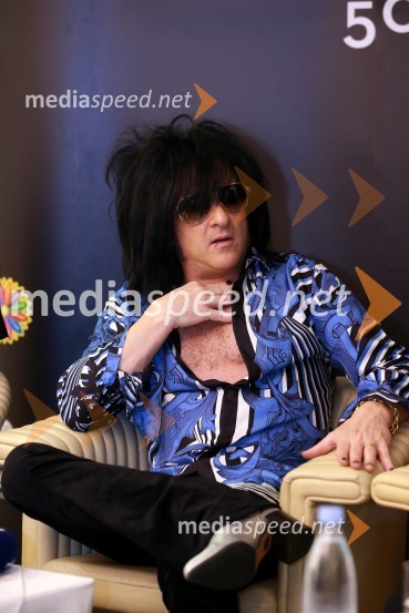 Mediaspeed - Steve in Josie Stevens napovedujeta 50. Pivo in cvetje