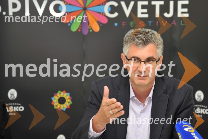 Mediaspeed - Pivo in cvetje, novinarska konferenca v Laškem