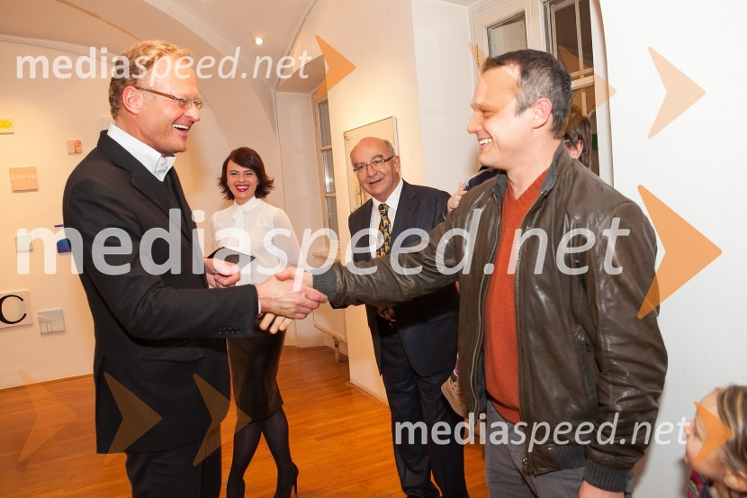 Mediaspeed - Razstava del Viktorja Bernika iz Likovne zbirke Riko