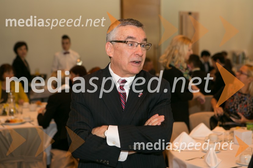 Mediaspeed - AmCham poslovni zajtrk, gost Brent Hartley, novi ...