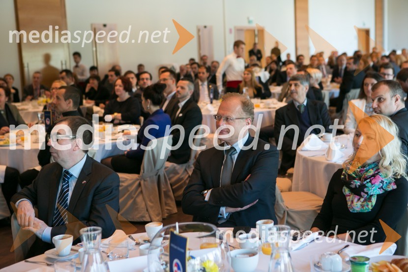 Mediaspeed - AmCham poslovni zajtrk, gost Brent Hartley, novi ...