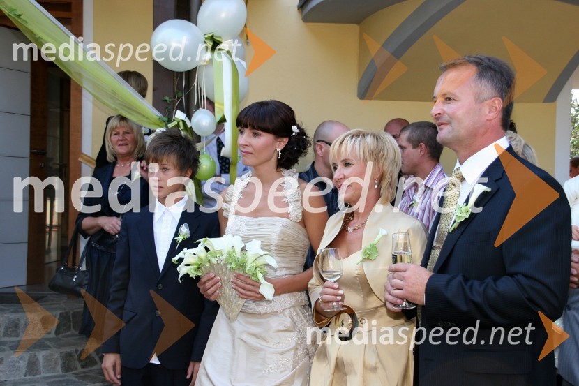 Mediaspeed - Poroka Eva Lepej Dragšič in Mitja Dragšič