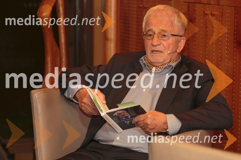 Mediaspeed - Peter Čeferin in Miša Molk, pogovor na Škrabčevi domačiji