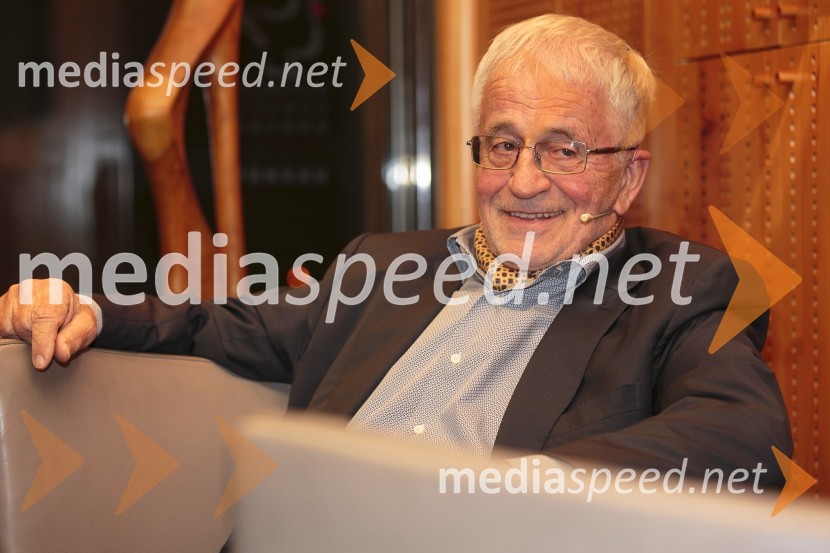 Mediaspeed - Peter Čeferin in Miša Molk, pogovor na Škrabčevi domačiji